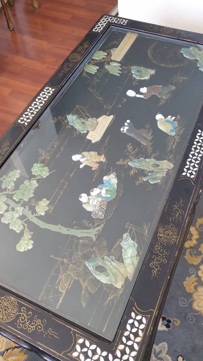 Vends Table basse chinoise ancienne laquée avec incrustations de jade ...