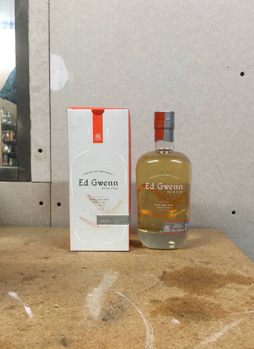 Vends whisky français (breton) Ed Gwenn sur Gens de Confiance