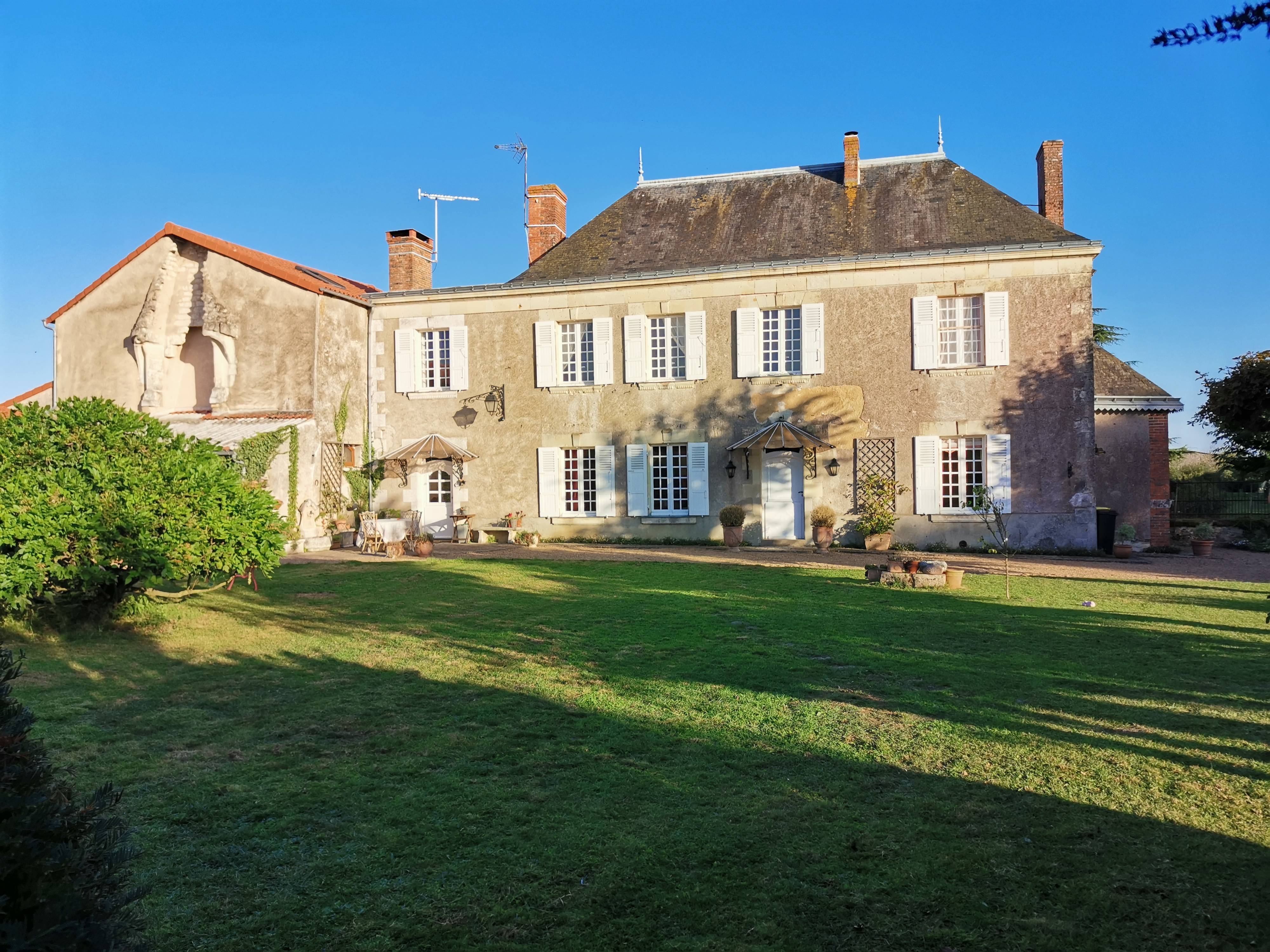 Vends Vente maison de maÎtre au coeur du layon - 4 chambres, 180m², Lys ...